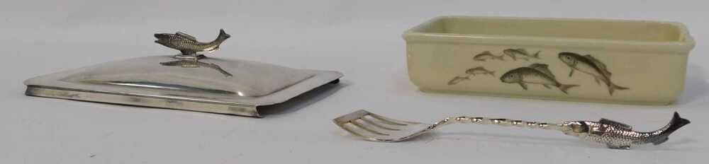 A Wellner Rosenthal pottery sardine dish, the metal sliding lid with a ...